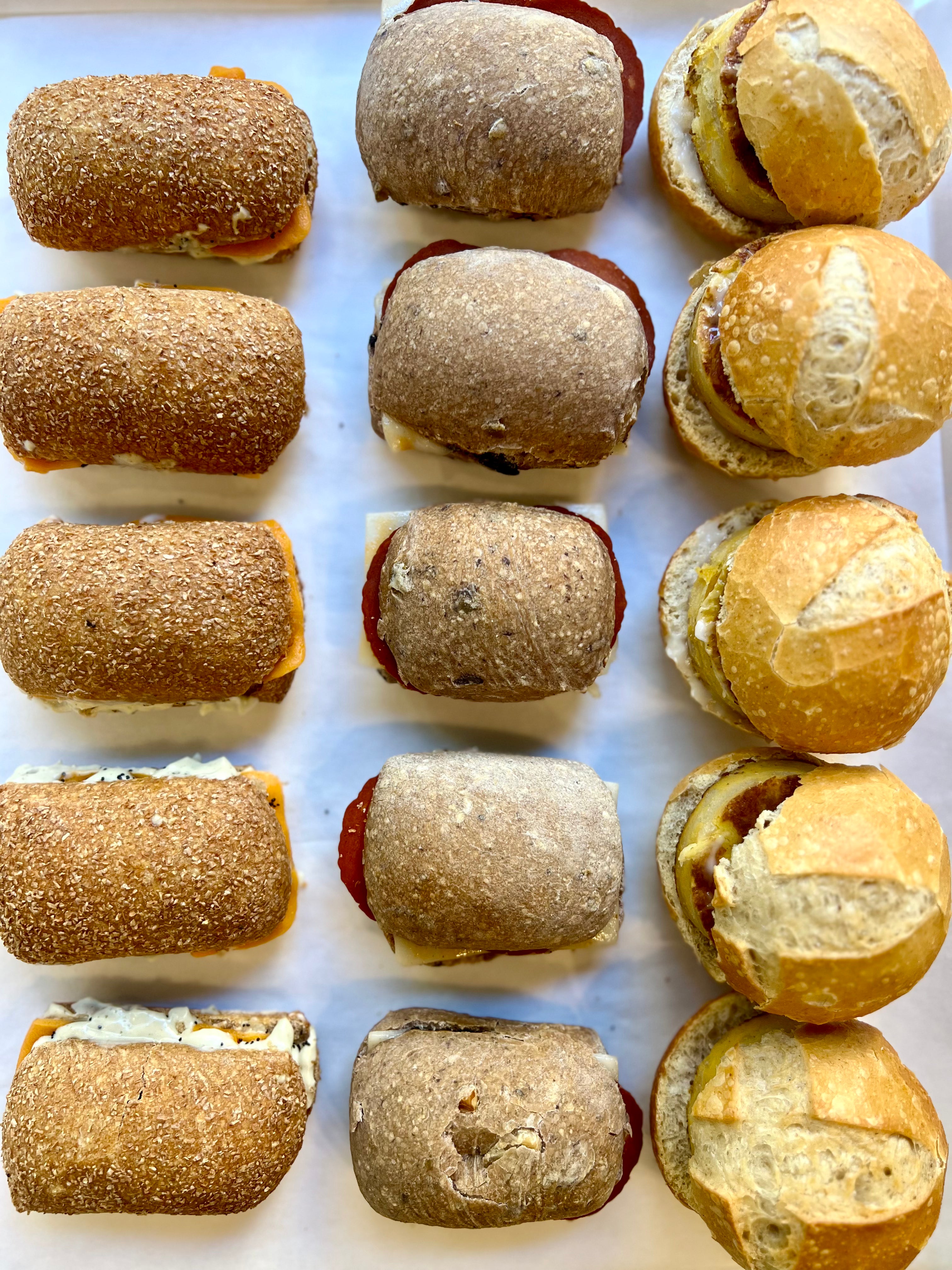 Mini bocadillos (15 UDS) – Areca Bakery